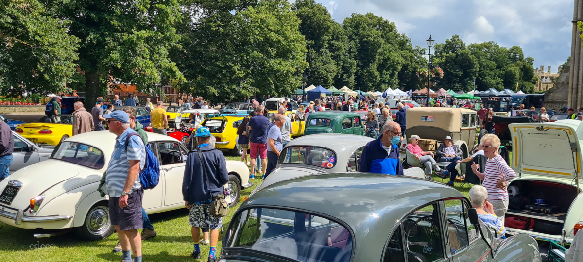 Welcome to the Cambridge & District Classic Car Club / CDCCC
